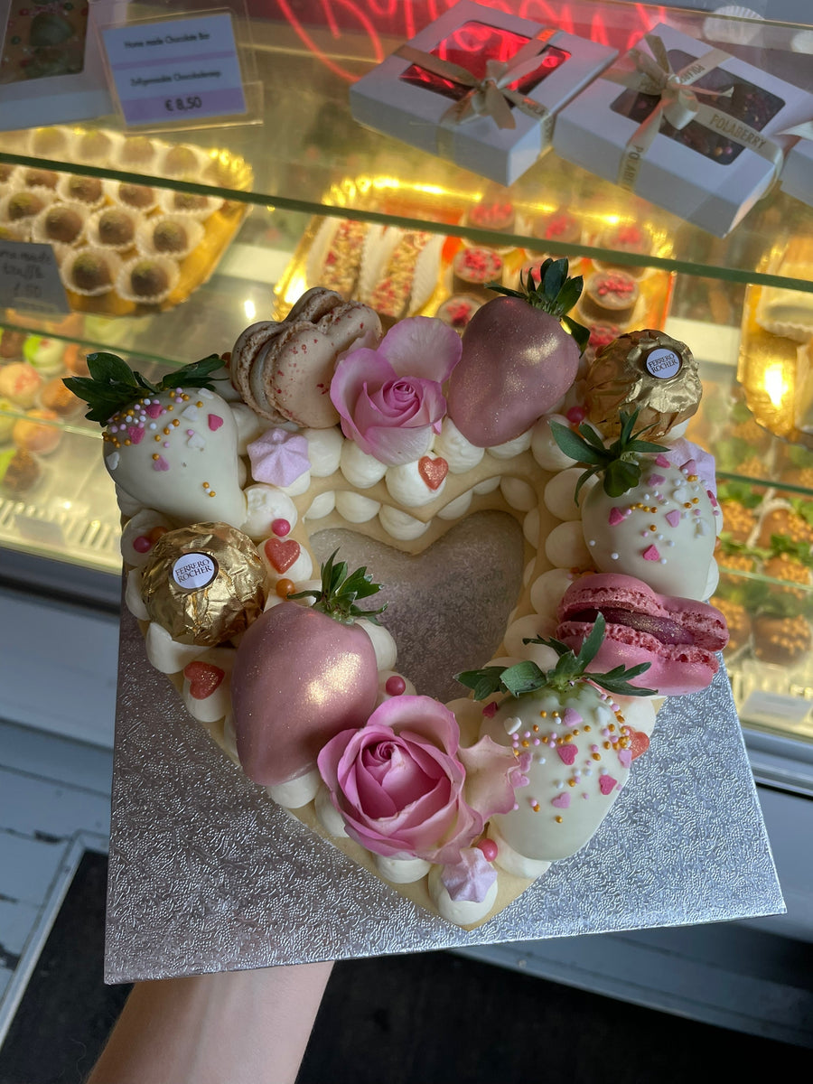 Small Heart Cake – Polaberry